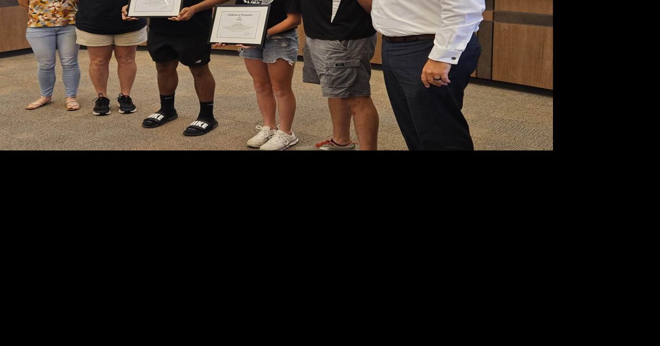 Two Members of Morris Grade School Track & Field Team Honored | Local ...