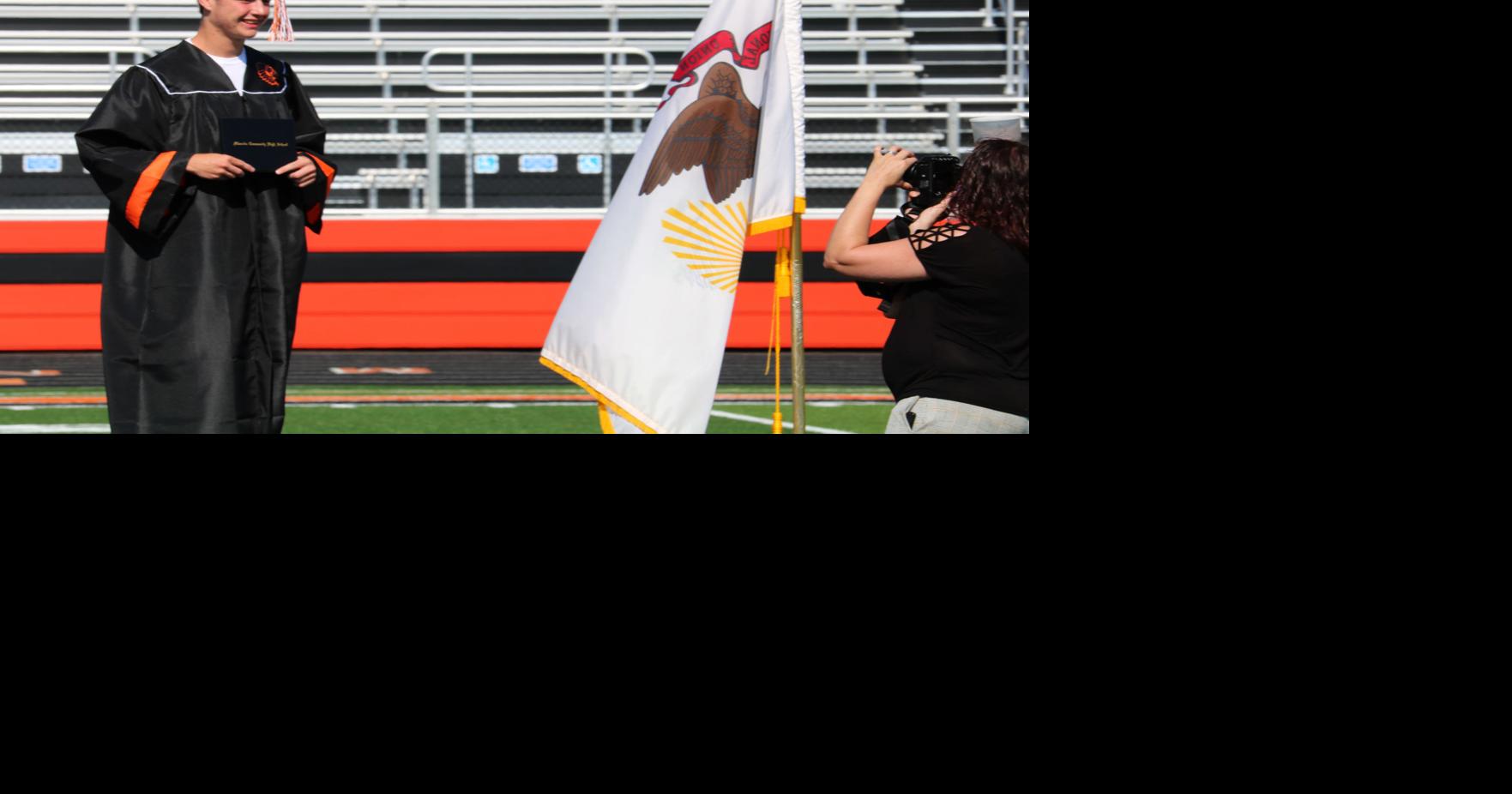 Minooka High School Graduation Ceremony Pays Tribute to Class of 2020 ...