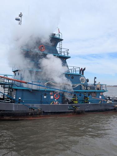 Crew of 4 rescued from tugboat on fire in Delaware River | The Latest ...