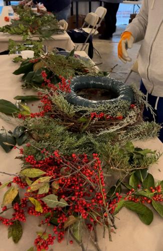 Delaware Center for Horticulture welcomes the holidays with crafts, a ...