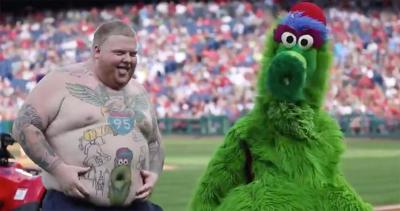 VIDEO | Phillie Phanatic meets Phillie Phanatic tattoo guy in beautiful ...