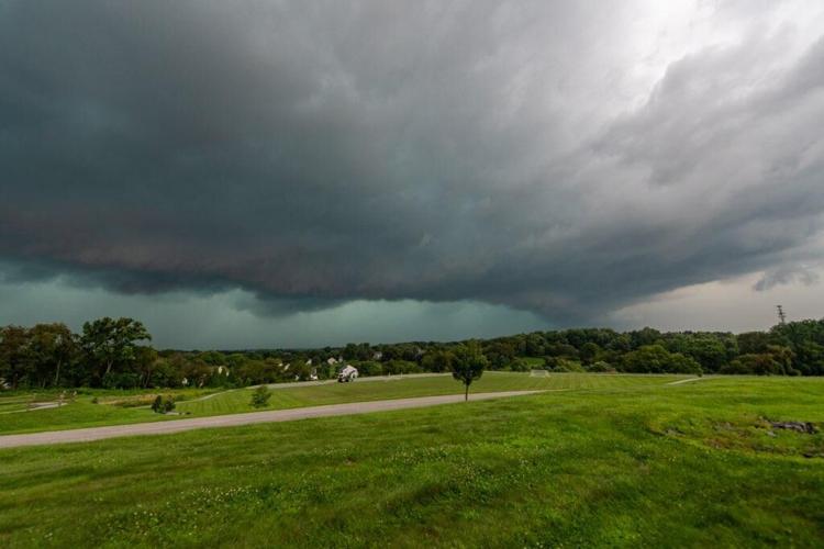VIDEO: Cleanup begins after strong thunderstorm rolls through | The ...