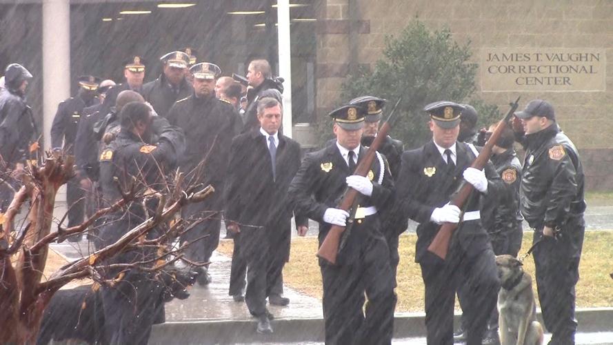 VIDEO | Solemn day in Smyrna as Lt. Steven Floyd is remembered | The ...
