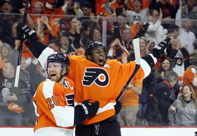 Wayne Simmonds, a former Flyers star and NHL All-Star Game MVP, retires ...