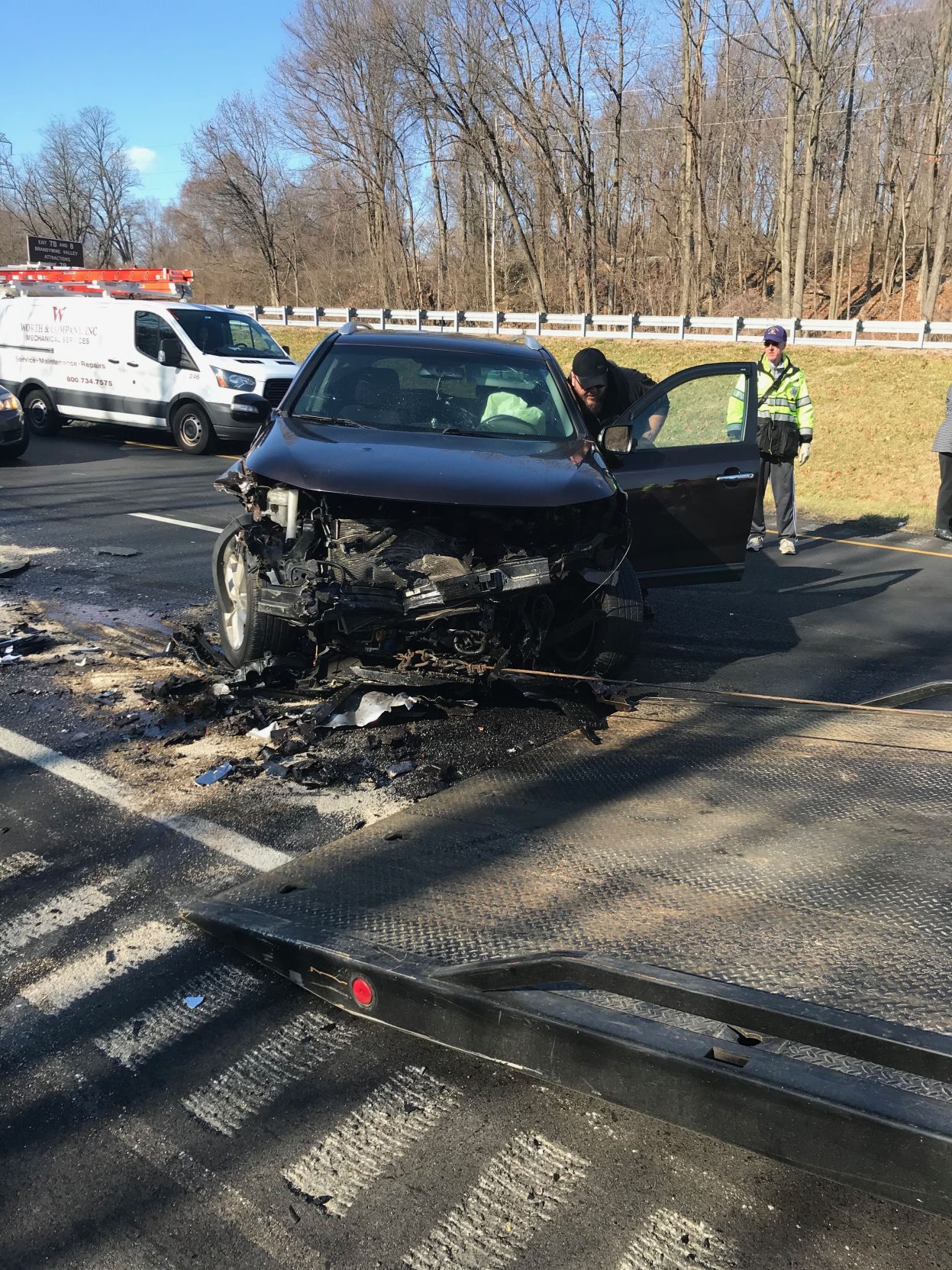 Inattentive driver on I-95 smashes into DelDOT truck | The Latest from ...