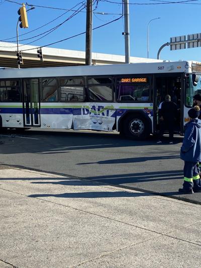 Four hurt in bus crash in Wilmington | The Latest from WDEL News | wdel.com