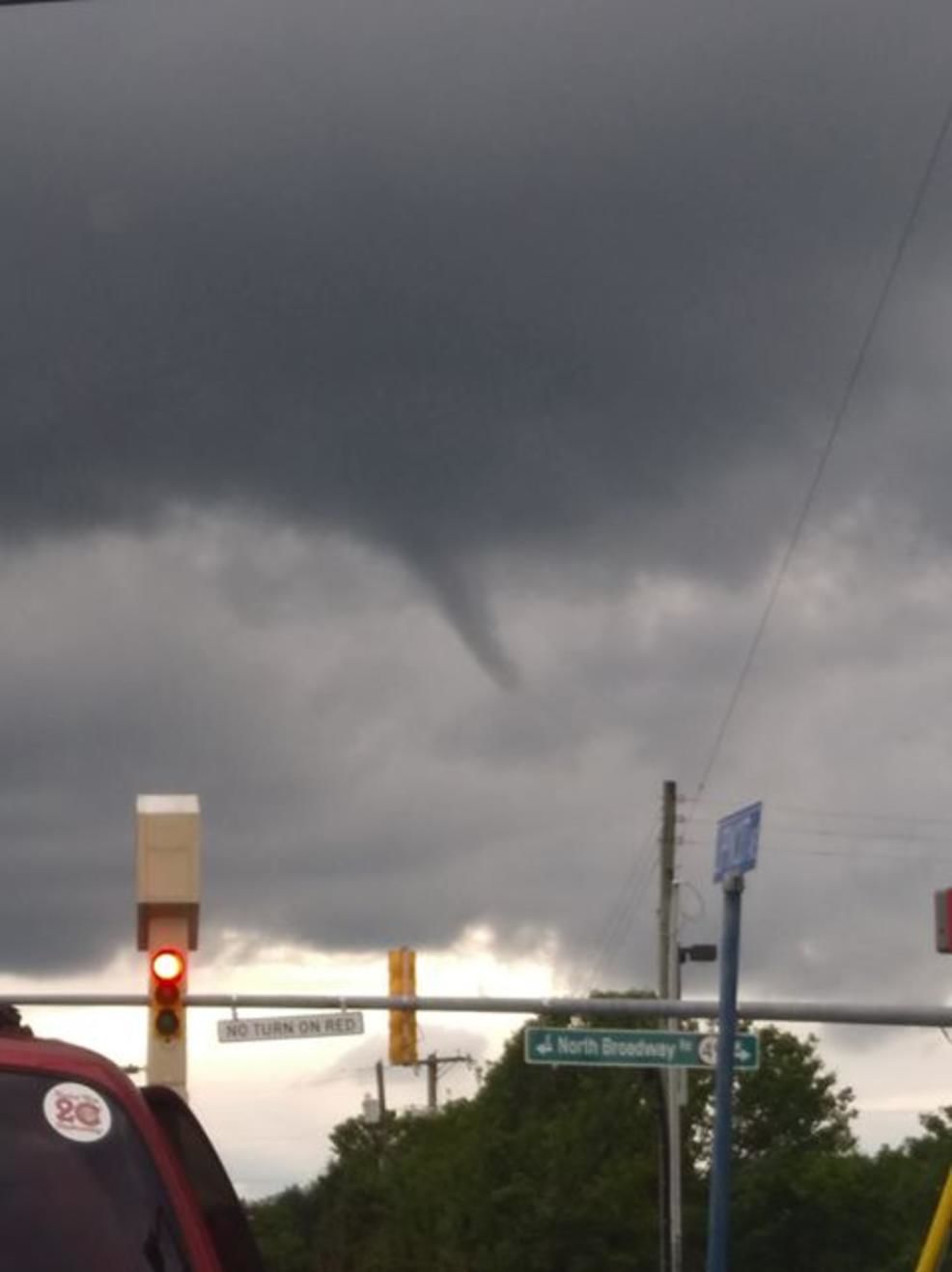 Cold air funnel clouds spotted over Wilmington, Pennsville, NJ | The ...
