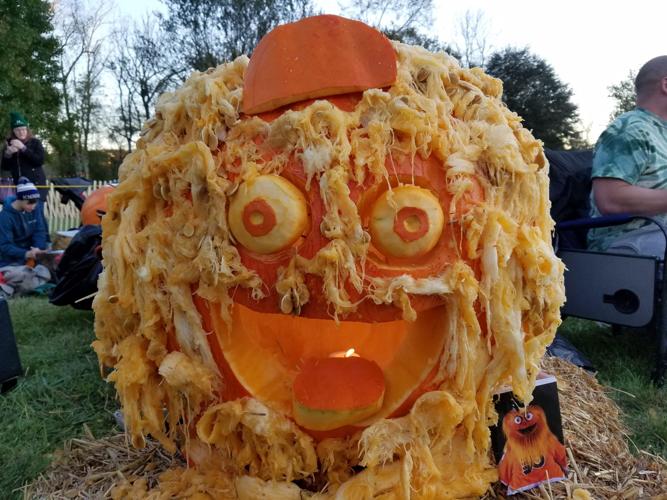 VIDEO | #GrittyLove in effect at the Great Pumpkin Carve in Chadds Ford ...