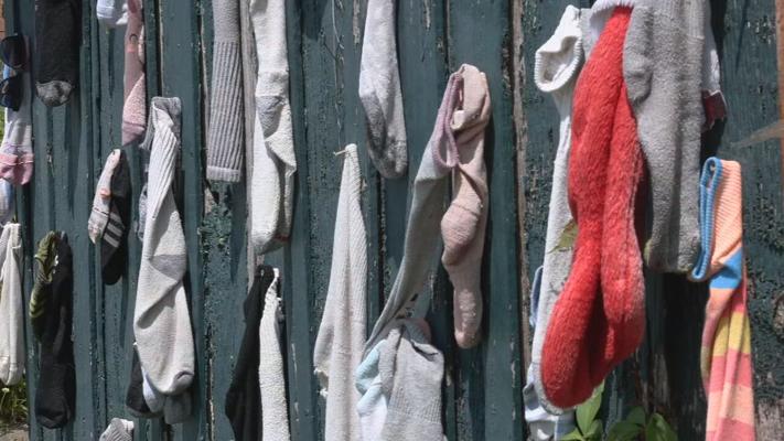 Get a whiff of this: Southern Indiana sock barn becomes roadside ...