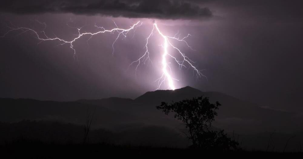 Strongest Wind in a Thunderstorm | Weather-school | wdrb.com