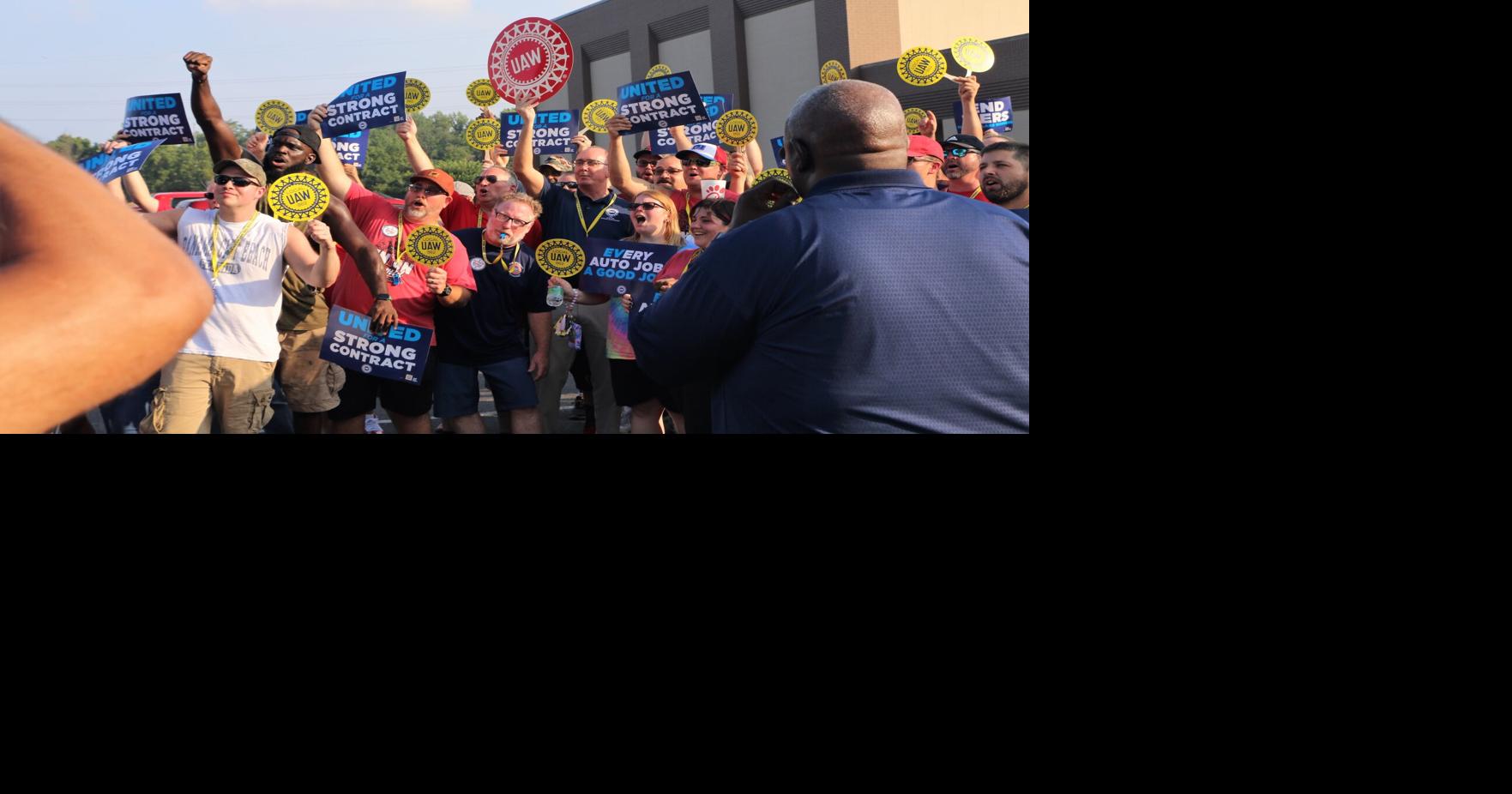 UAW chief says offers from Detroit companies are inadequate, says union ...