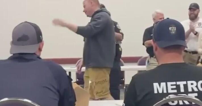 LMPD major gets warm welcome after being injured in shooting | Local ...