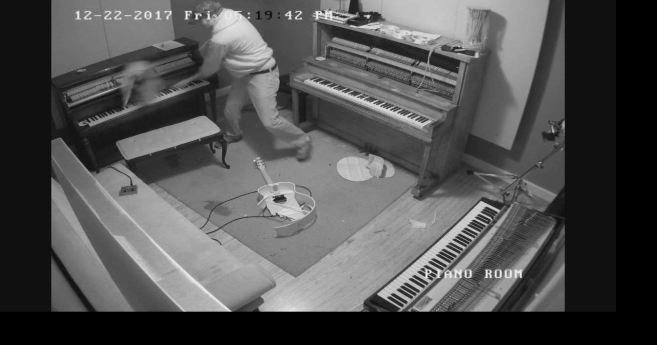 Man caught on camera breaking into Louisville recording studio ...