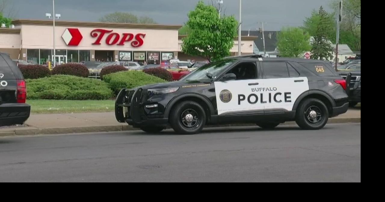 10 dead in Buffalo supermarket attack police call hate crime | Wdrb ...