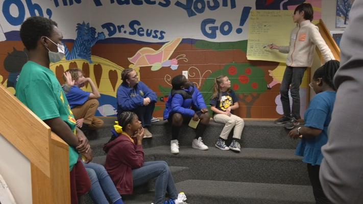 Students at 7 elementary schools use town hall to tell city leaders how ...