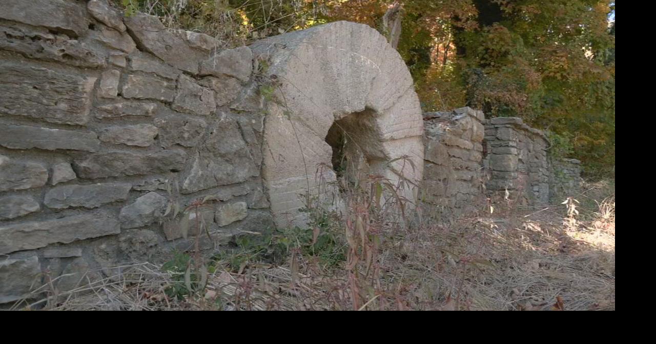 IMAGES | 'Witches Castle' near Mistletoe Falls in Utica, Indiana ...