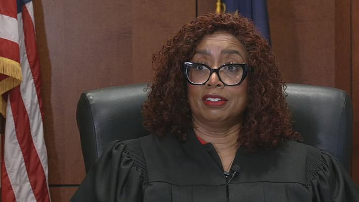 Family court judges in Louisville work to bring peace to emotionally ...