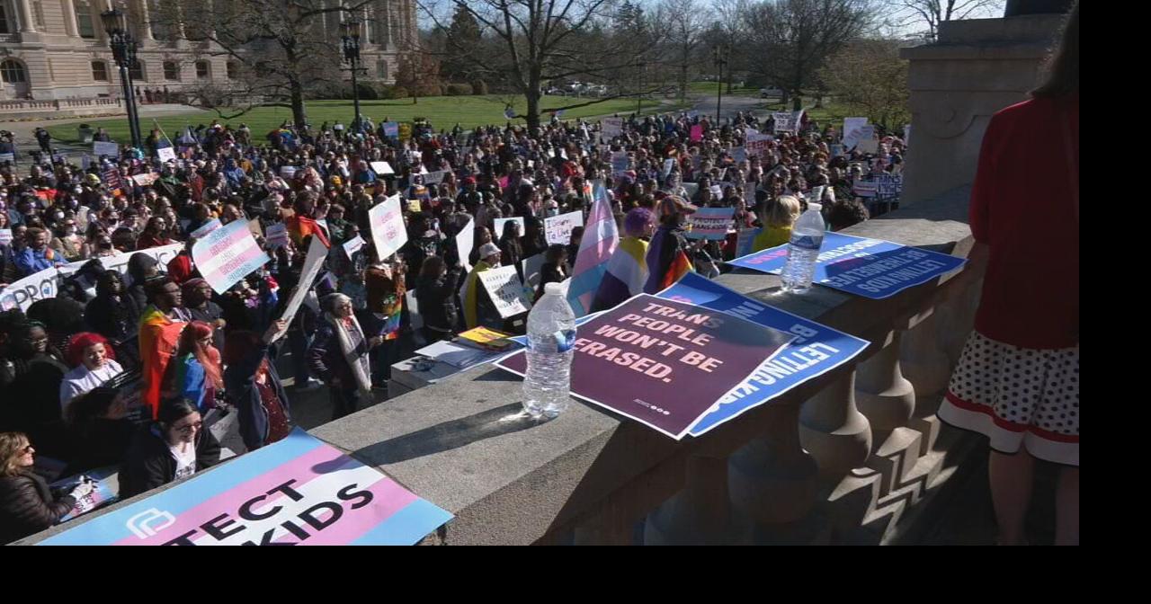 19 arrested as hundreds protest Kentucky lawmakers' vote to override ...