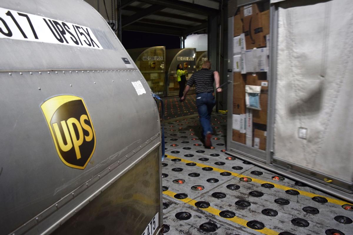 UPS workers still waiting on 'retro' paychecks owed in new contract ...