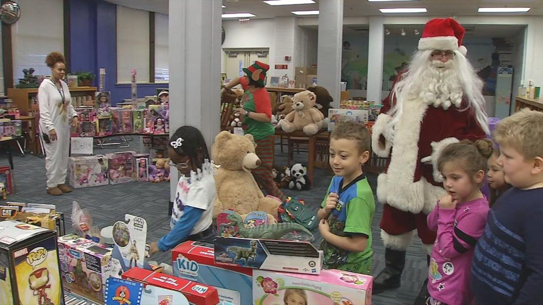 Toys for Tots delivers 560 toys for 560 students at Semple Elementary ...
