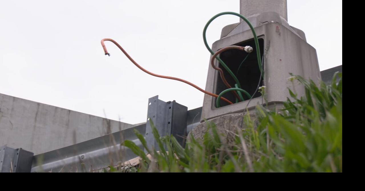 Copper wire thieves leave Louisville interstates in the dark while ...