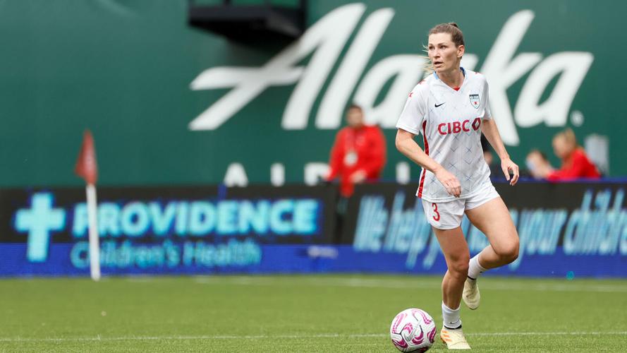 Racing Louisville FC selects UCLA's Reilyn Turner at No. 6 in 2024 NWSL ...