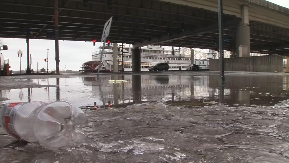 Rising Ohio River floods some streets in downtown Louisville | Local ...