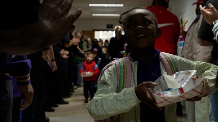 JCPS 'Flash Dads' surprise students at Byck Elementary | Local News ...