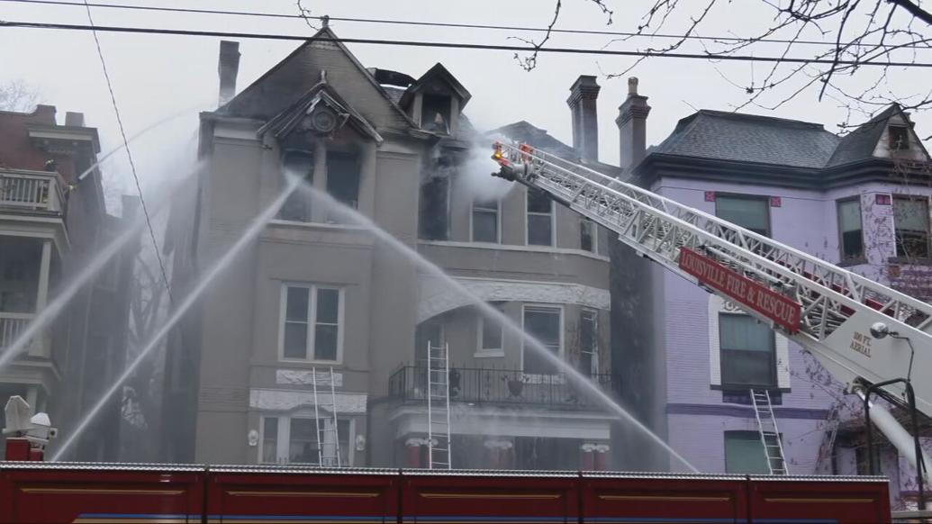 Heavy fire leads to partial collapse in 3-story Old Louisville home ...