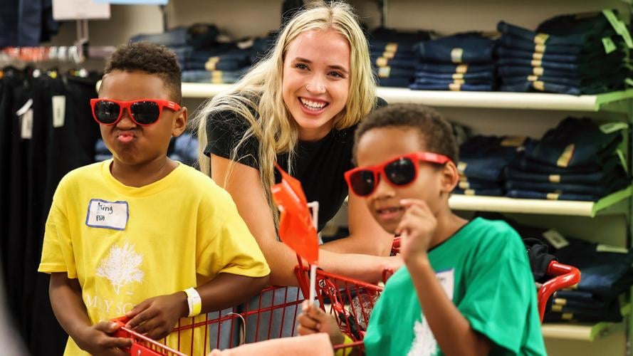 IMAGES | 10 iconic photos from Hailey Van Lith's Louisville career ...