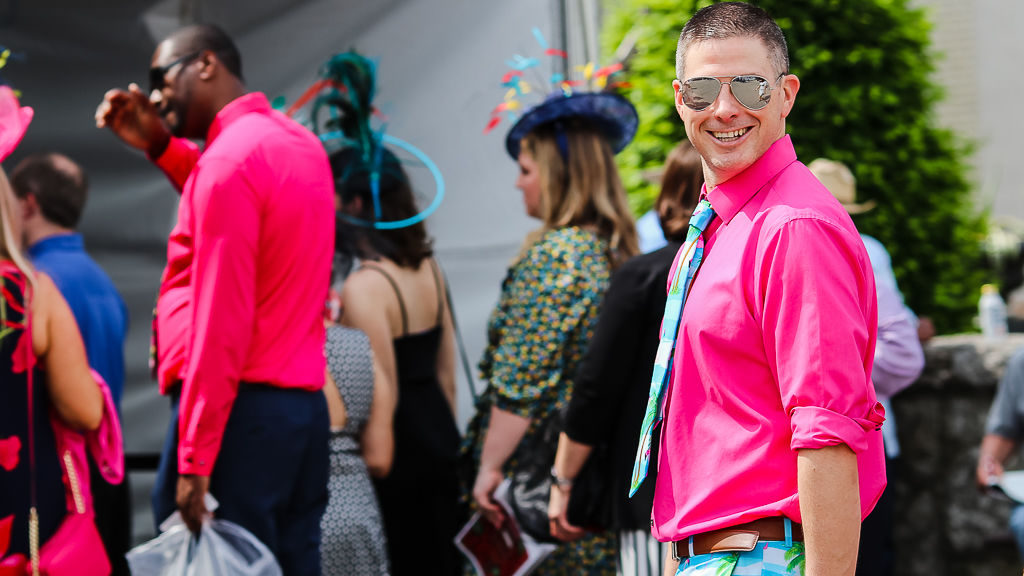 IMAGES | 'Thurby' grows in popularity with Louisville racing fans ...