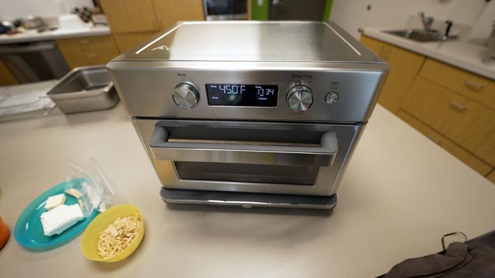 Cooking class for students at Byck Elementary led by Dare to Care, GE ...