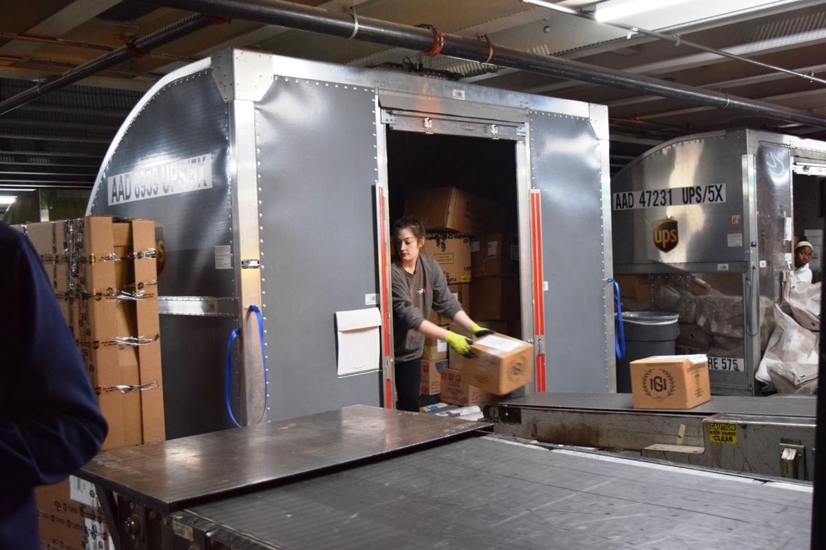 Louisville-based flight dispatchers reach labor deal with UPS | In ...