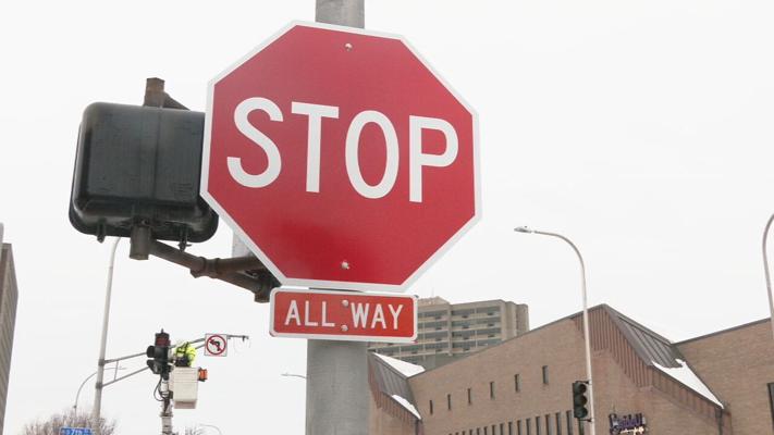 Traffic lights replaced with stop signs in downtown Louisville ...