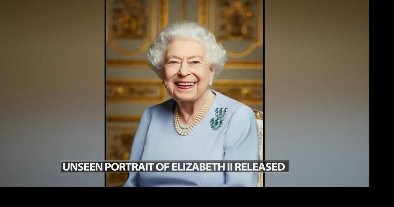 Buckingham Palace released unseen portrait of Queen Elizabeth II ...