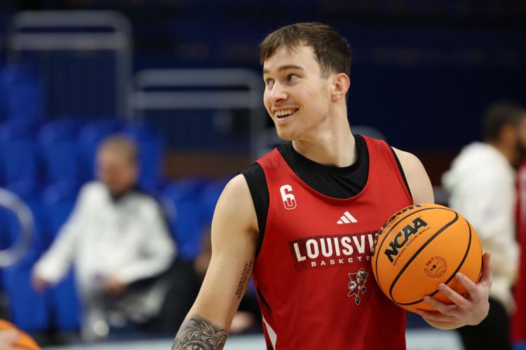 BOZICH | Healthy Smith eager to rain threes as Louisville begins NCAA ...