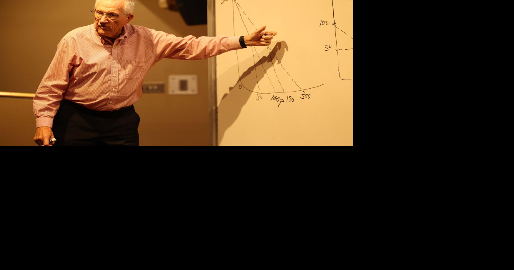 University of Louisville economics professor retires after nearly 6 ...