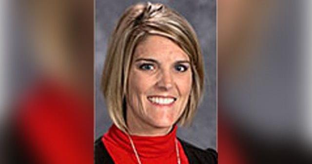 Luhr Elementary's Aggie Adwell wins JCPS award for exemplary teaching ...