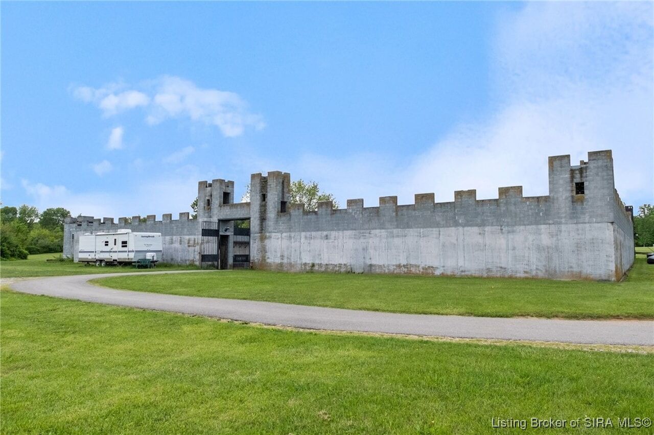 IMAGES | 'Charlestown Castle' in southern Indiana up for sale for just ...