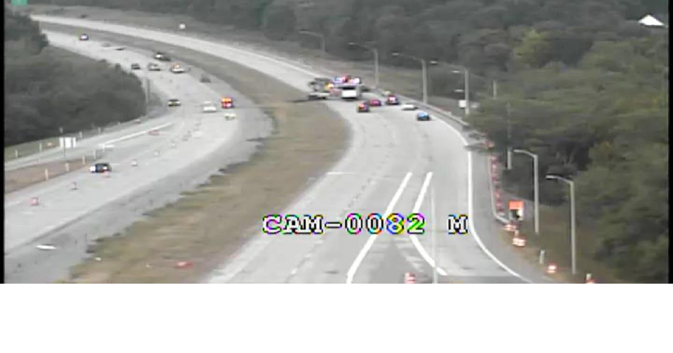 Man killed in fiery wrong way crash on Gene Snyder near Bardstown Road ...