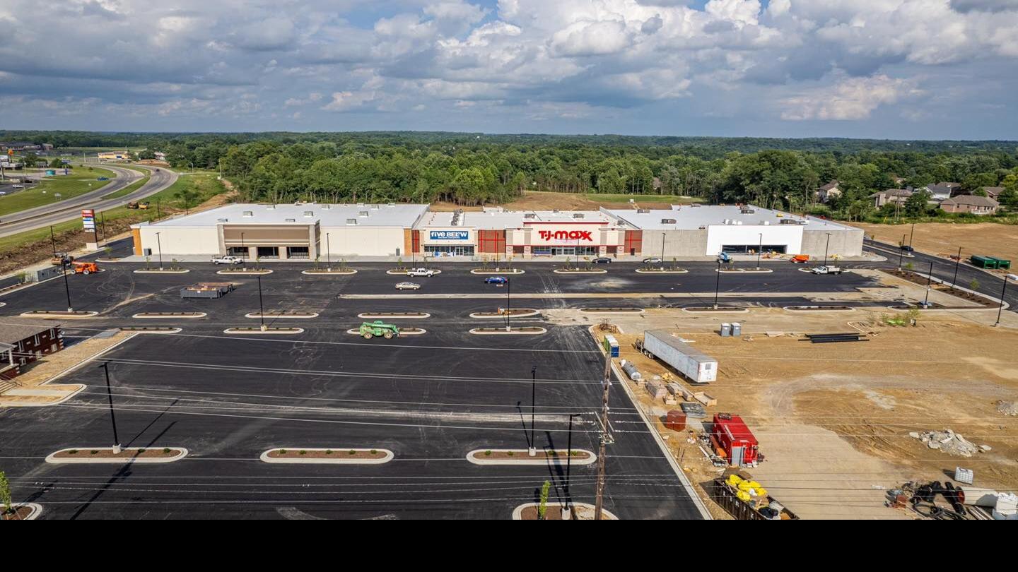Madison, Indiana, shopping development celebrates 4 national stores ...