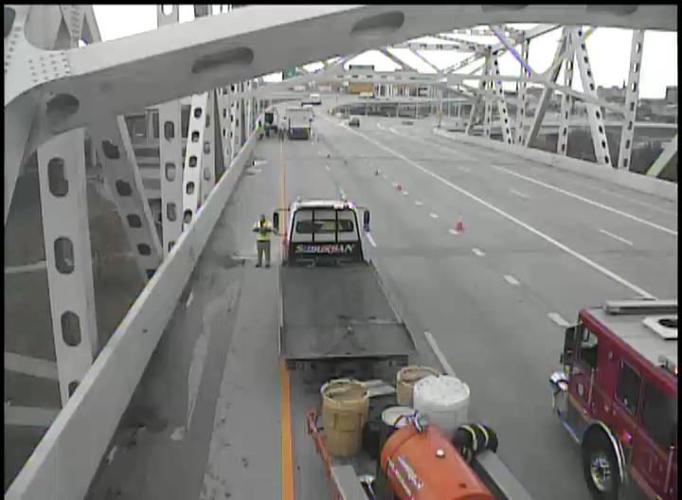 Truck crash causes cooking grease spill, traffic woes on Kennedy Bridge ...