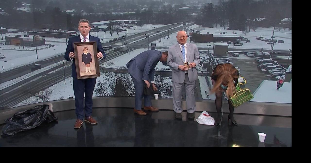 WDRB Mornings tries the "Bring Random Things to Work" Challenge ...
