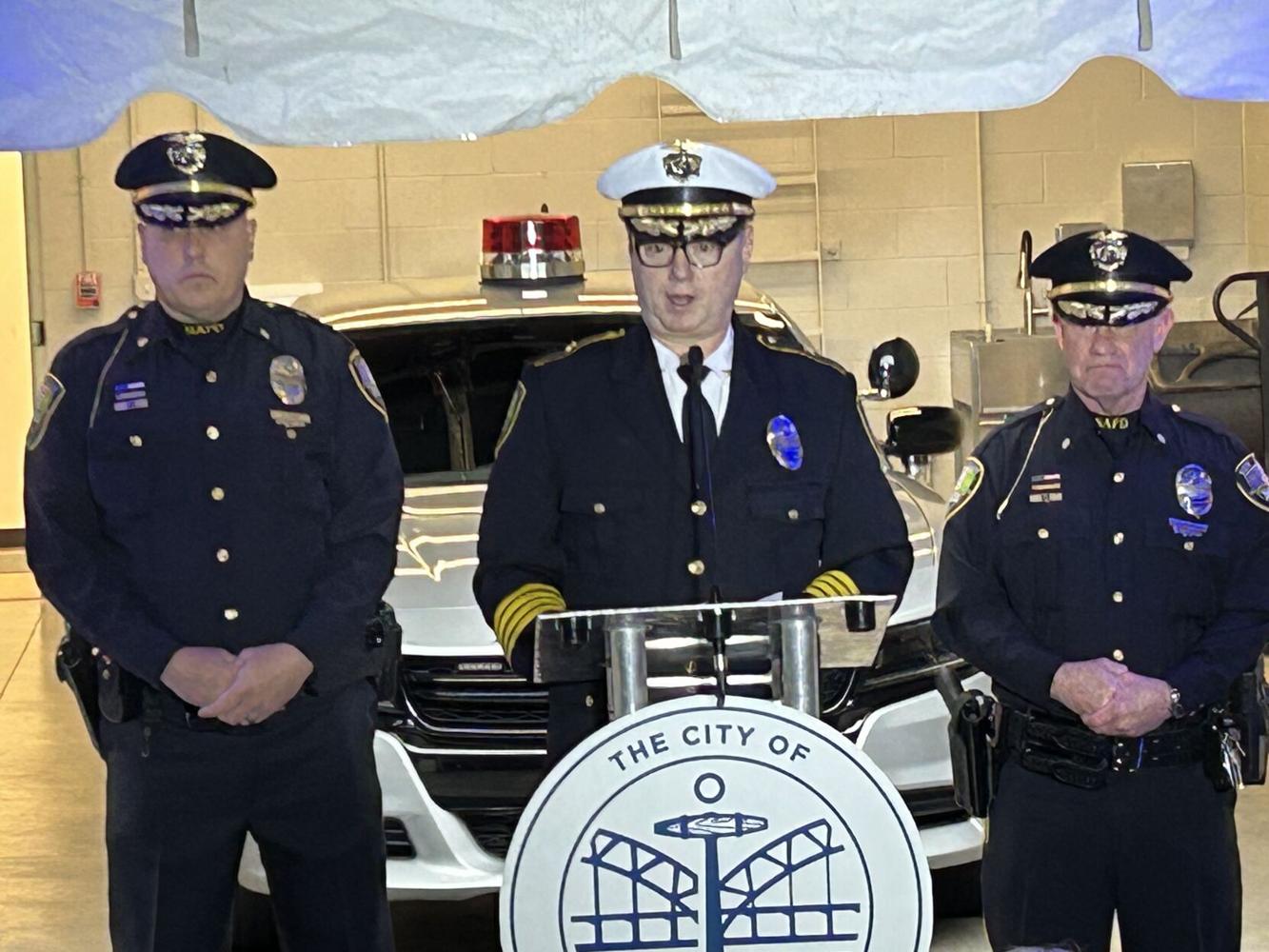 New Albany officials cut ribbon on new state-of-the-art police ...