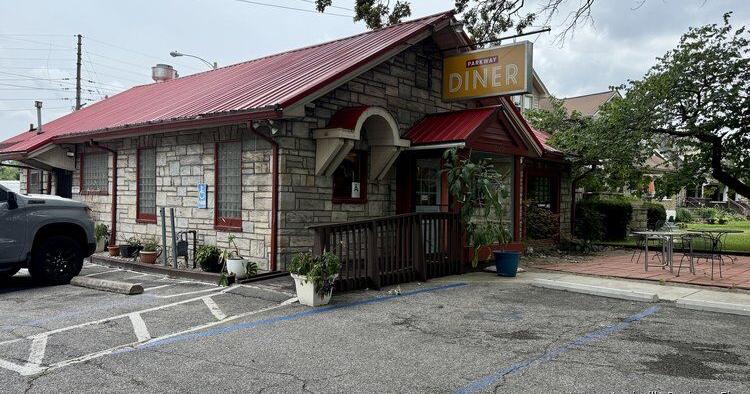 New restaurant opens on Eastern Parkway after closure of the Cottage ...