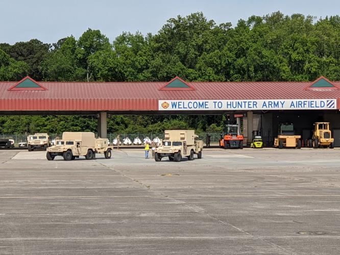 Army sergeant shot 5 soldiers before he was tackled and arrested at ...