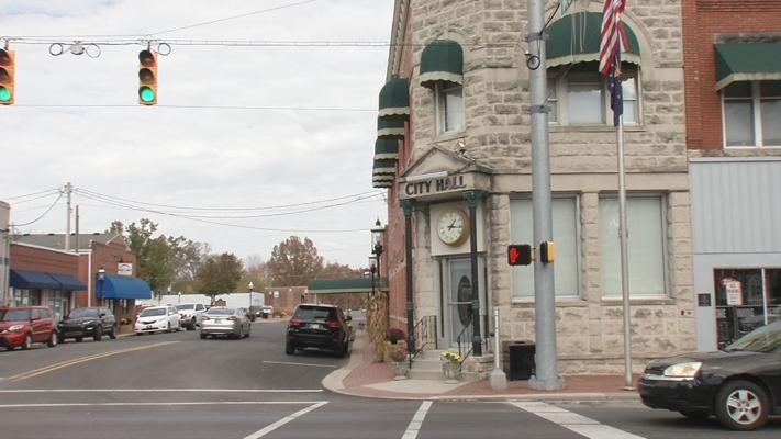Scottsburg mayor unseated after more than 30 years, new leader eyes the ...