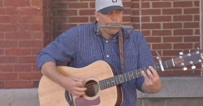 LEWIS | Bats holding one-man concert in hopes of helping many people ...