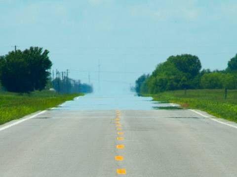 What causes highway mirage? | Weather Blog | wdrb.com