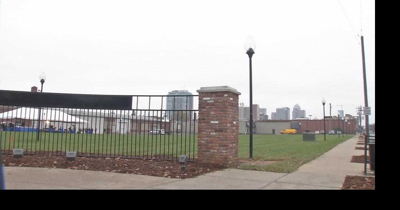 Spalding University unveils new park where parking lot once was | Local ...